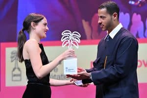 Daryl Mccormack Parents, Age, Height, Ethnicity, Wife - As Mom Sees It