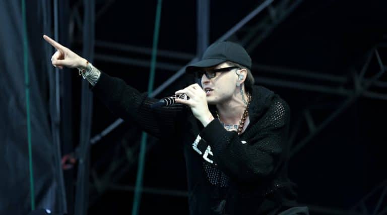 Peso Pluma Parents, Age, Height, Weight, Girlfriend, Ethnicity, Net ...